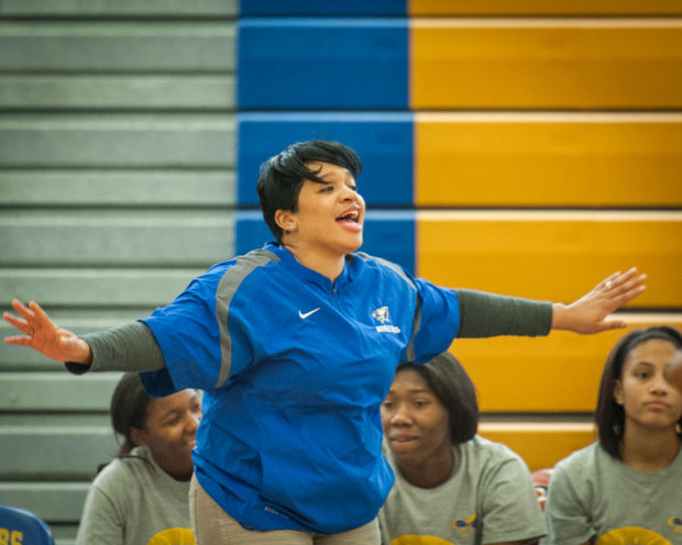 Crete-Monee overwhelms Hillcrest at CrossTown Shootout