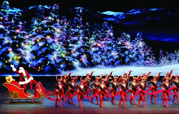 Kicking Off Christmas: Rockettes return to Chicago with gift of a new ...