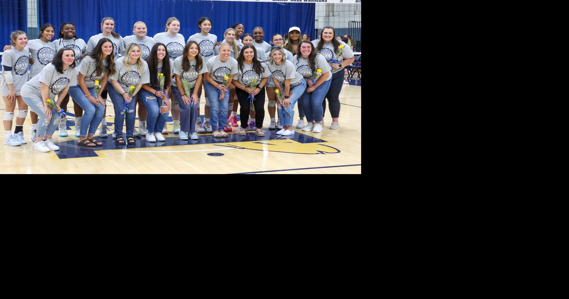Bishop Noll volleyball celebrates old — and new — milestones