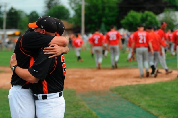 Munster baseball nabs regional title hardware