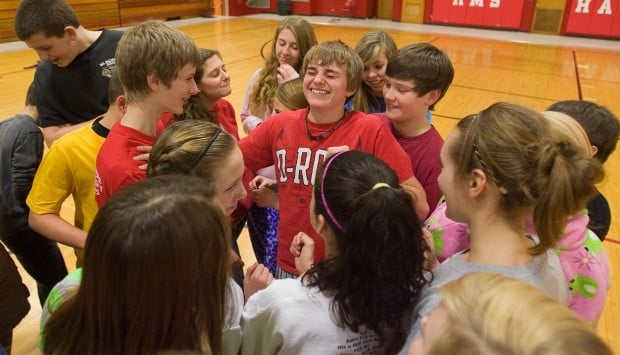 Hebron Middle School recognized for excellence