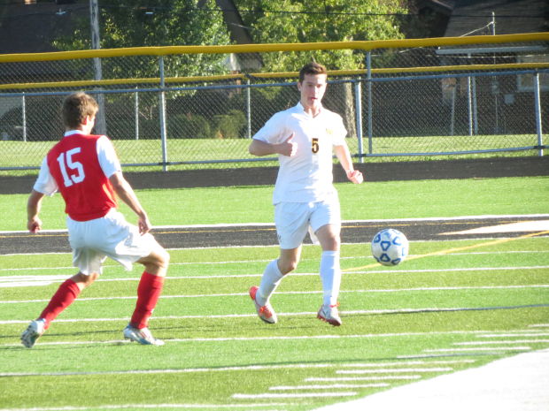 Marian, Taborn deny Marist share of ESCC crown