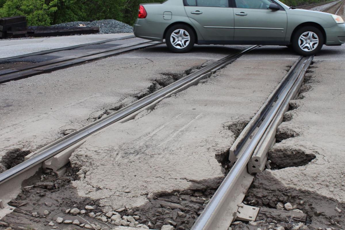 Railroad crossings a rough go in the Region | Local News | nwitimes.com