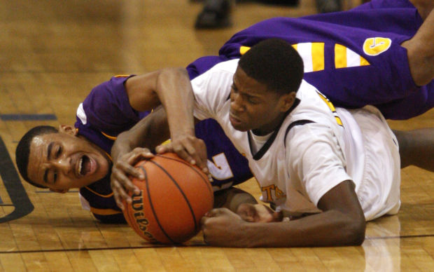 Bowman, Lew Wallace will meet for Clark Sectional title