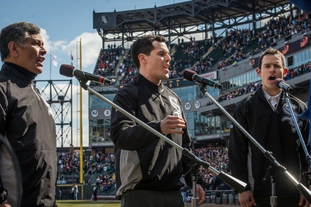 Ponce family opens 2013 Chicago baseball on-key