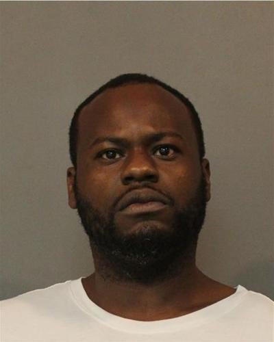 Prosecutor drops charges on eve of murder trial