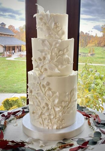Large, tired cakes return, with other wedding dessert trends