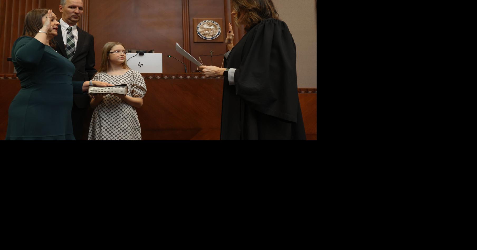 Rebecca Buitendorp sworn in as new Porter Circuit Court judge