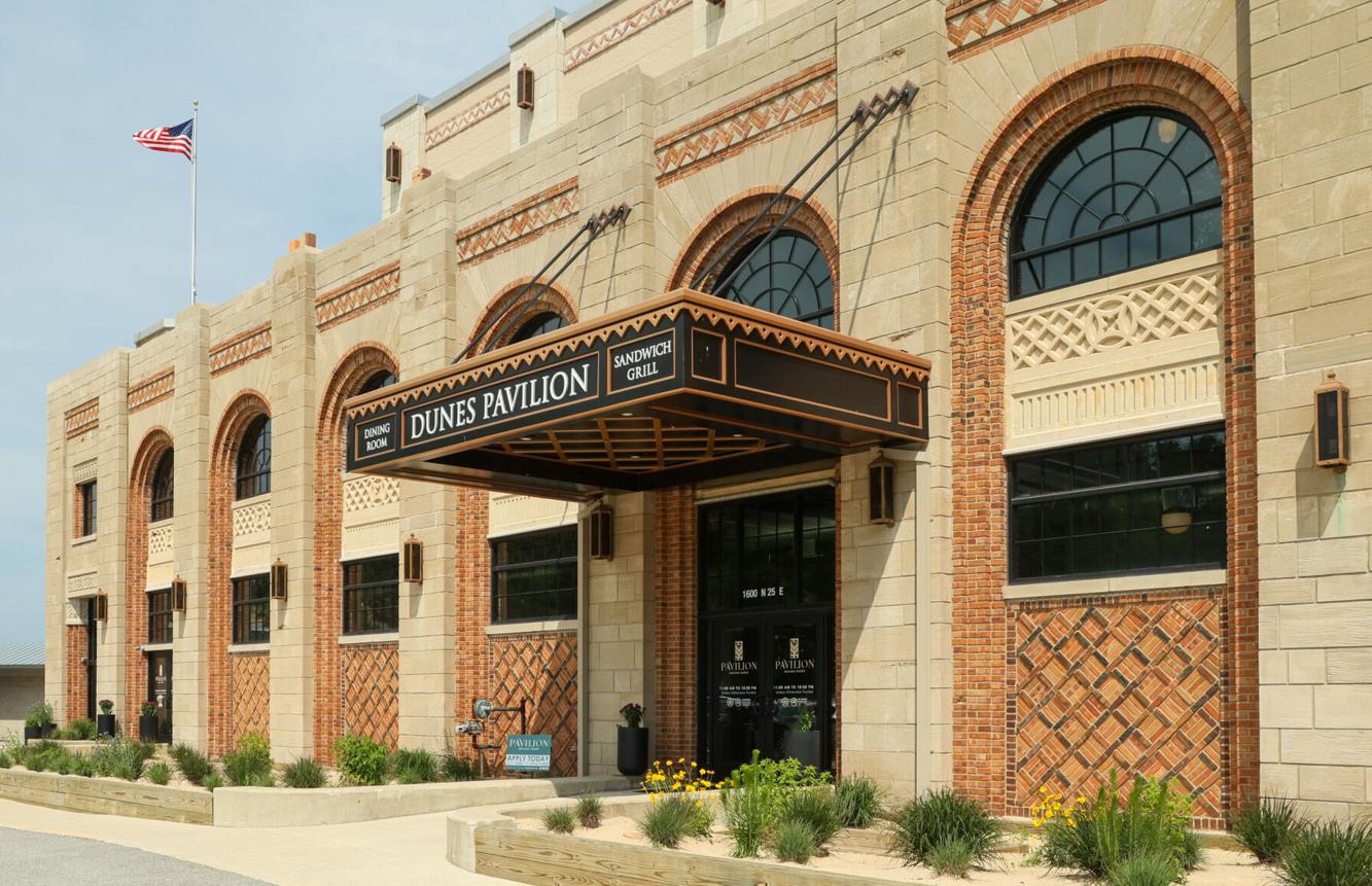 Pavilion Grill & Restaurant brings lakefront dining, rooftop libations ...