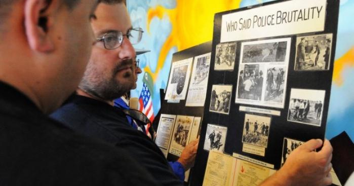 Modern-day labor backers pay tribute to 10 killed in Republic Steel ...