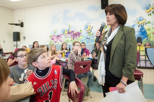 Crown Point school gets visit from Indiana first lady | Crown Point ...