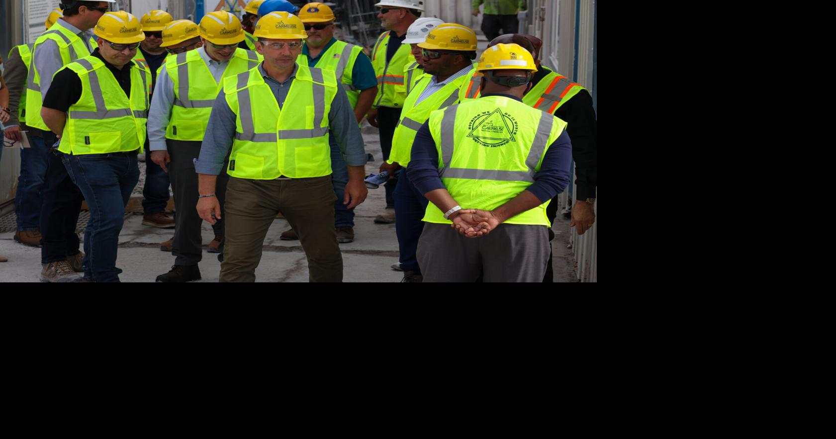 PHOTOS: Congressman Mrvan visits steel industry supplier Carmeuse