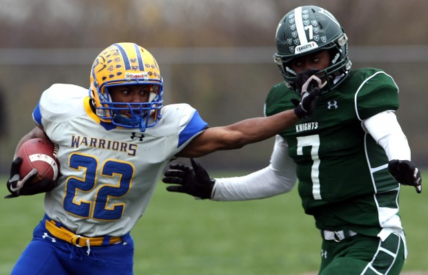 Crete-Monee football team survives upset bid; tops Peoria Richwoods