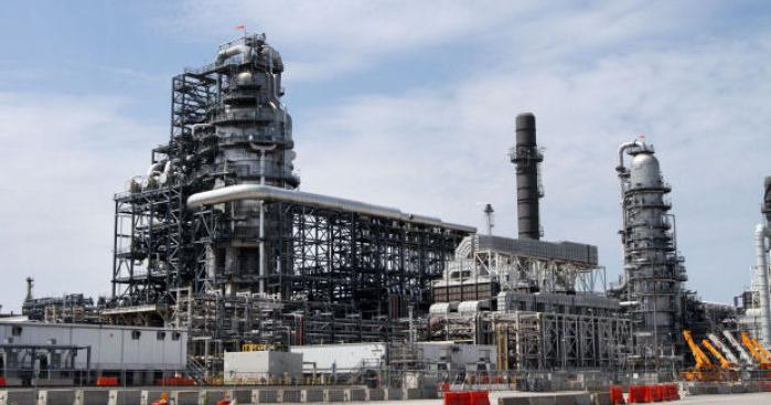 BP explosion causes sulfur dioxide release