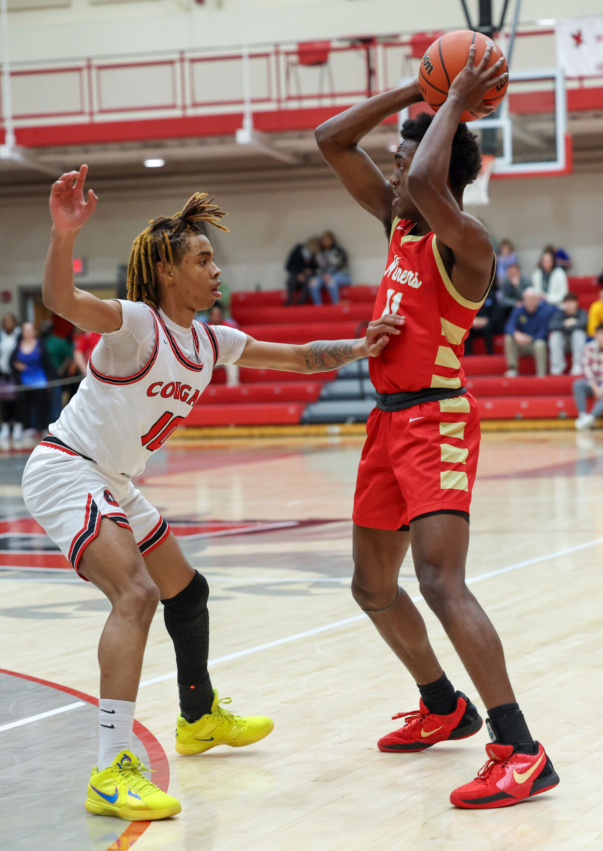 Scores, summaries from NWI boys basketball sectionals