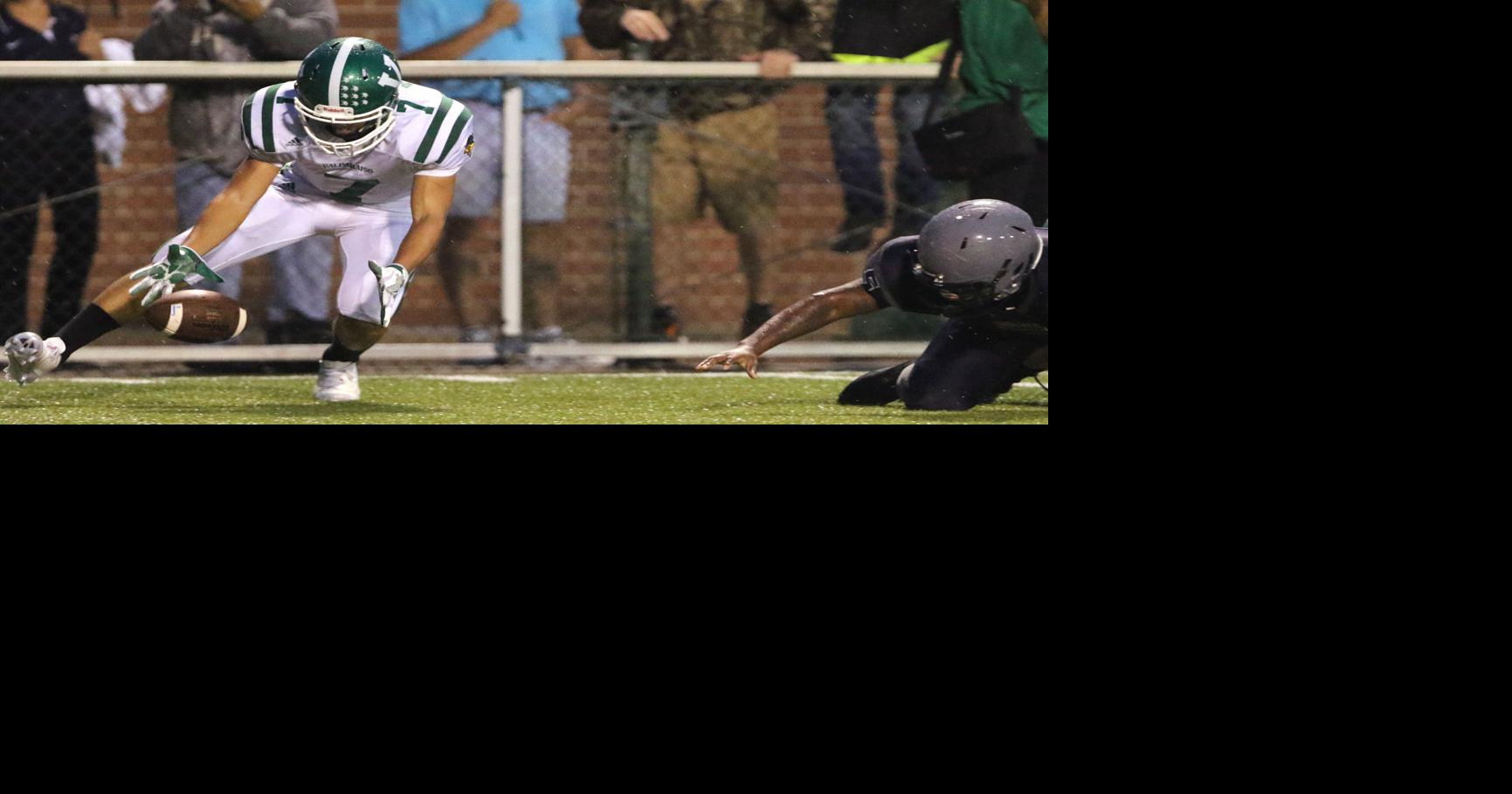 Kelly the quarterback of Valparaiso's defense