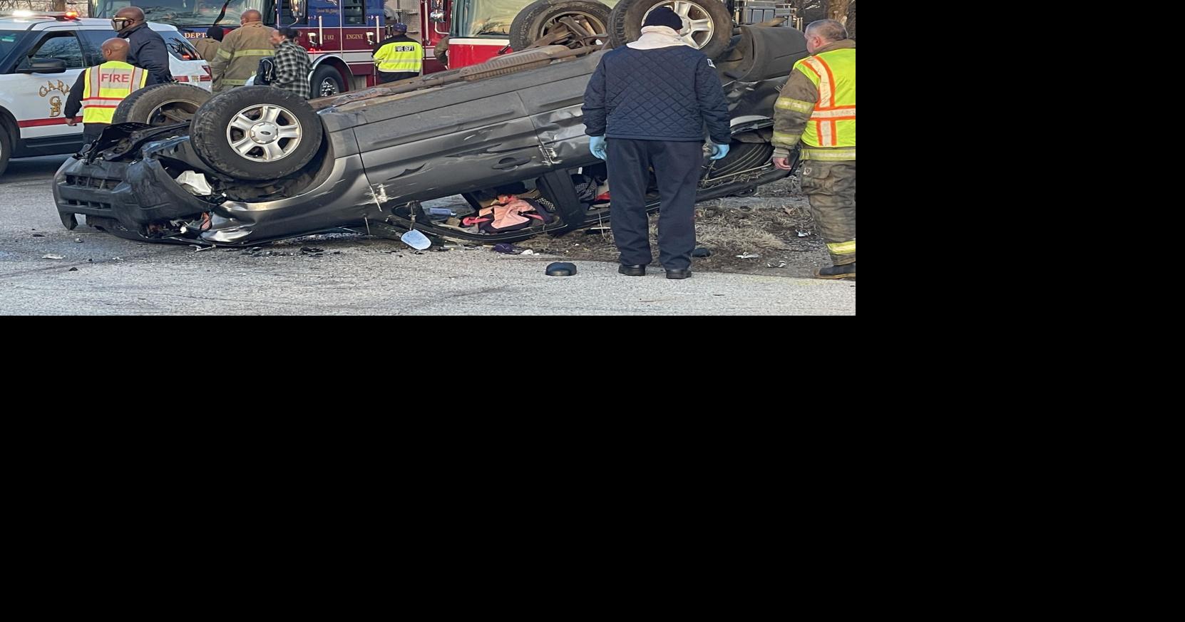 Wreck leaves 1 vehicle upside down, 1 crashed inside a house ...