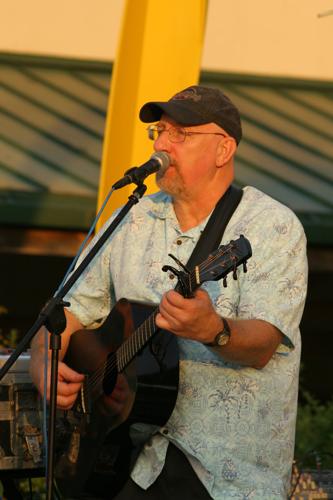 Peterik, Rudolf, Morganfield and others rock Highland's holiday fest