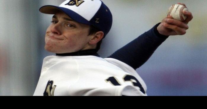 Noll tops Lowell baseball team in five