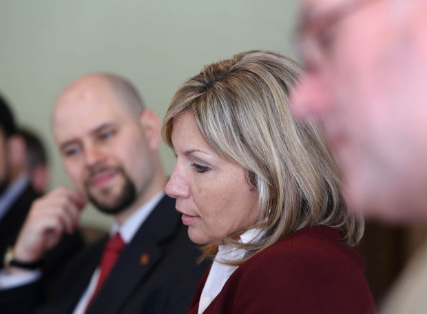 Economy improving slowly, but shutdown dragged on growth