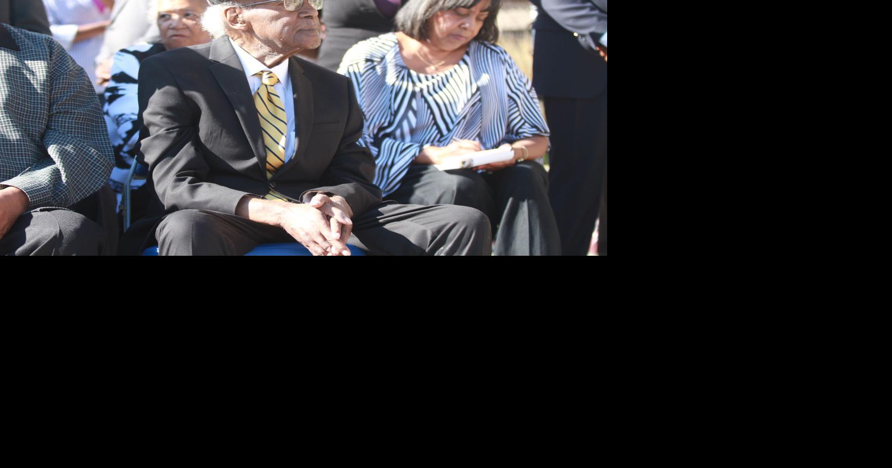 'You were a disruptor, Mayor Hatcher': Gary leaders honor first black ...