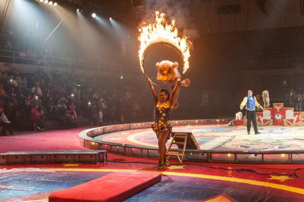 Hammond Parade kicks off holiday season