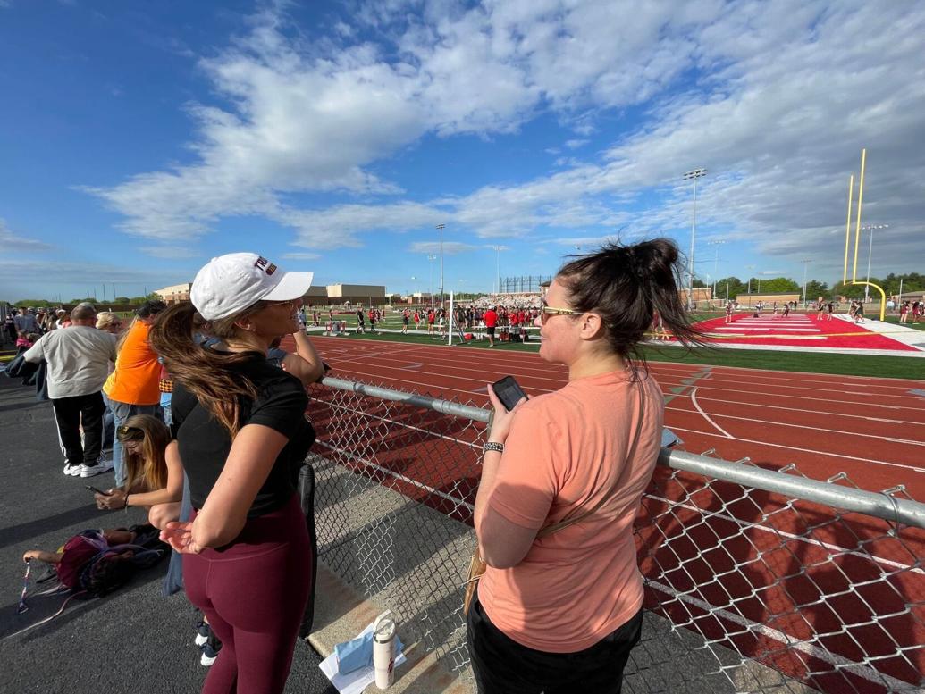 A photo finish for moms and their daughters on Mother's Day