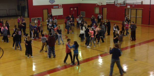 Taft Middle School celebrates dance
