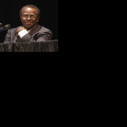 Former Gary Mayor Richard Hatcher dies at 86