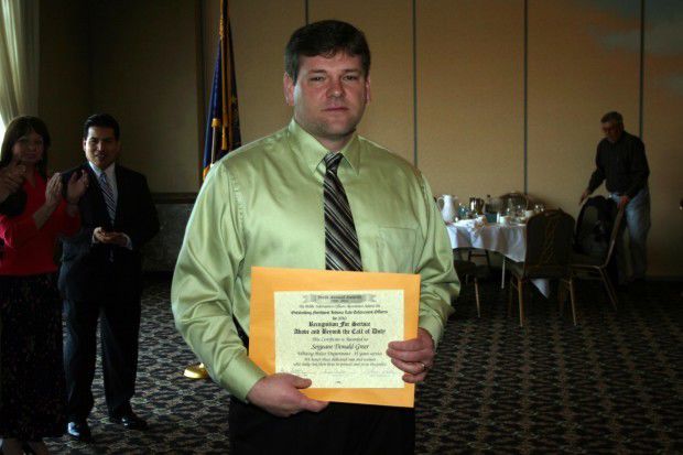 Whiting PD's Sgt. Greer honored for service | Whiting News | nwitimes.com