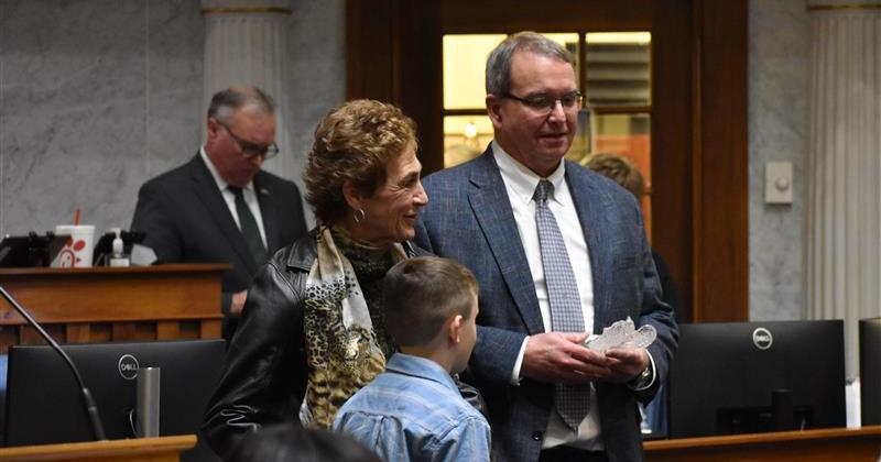 Senators honor former colleague from Northwest Indiana