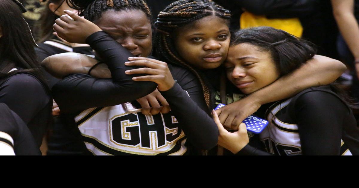 Griffith community comes together, supports Panthers in heartbreaking loss