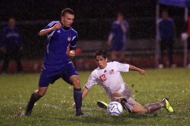 Crown Point upsets Lake Central in boys soccer regional semifinal