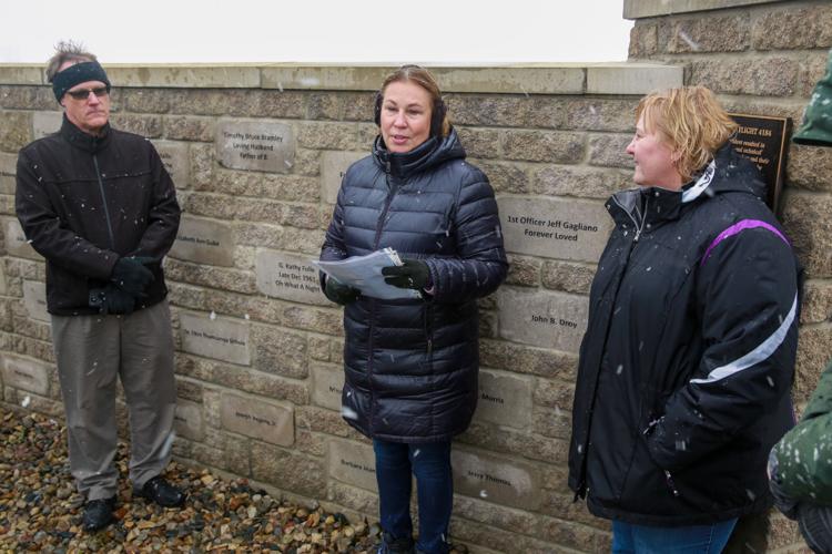 25 years later, relatives and first responders gather to remember ...