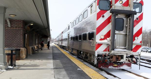 Metra now permanently allowing bikes on all trains