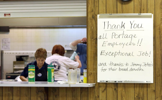Portage Legion Auxiliary thanks city workers with lunch