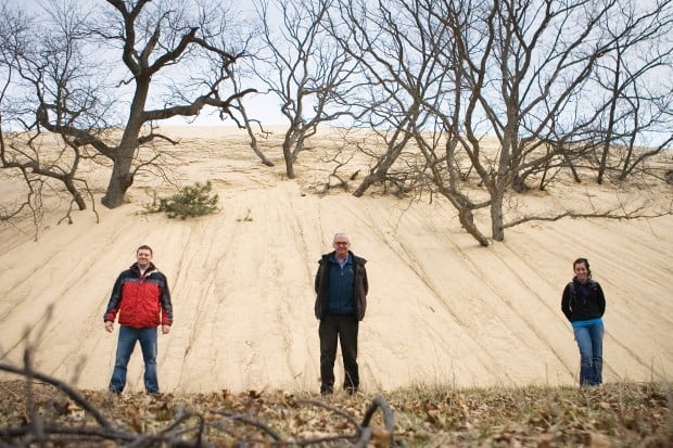 IUN professor studies Indiana Dunes coastline