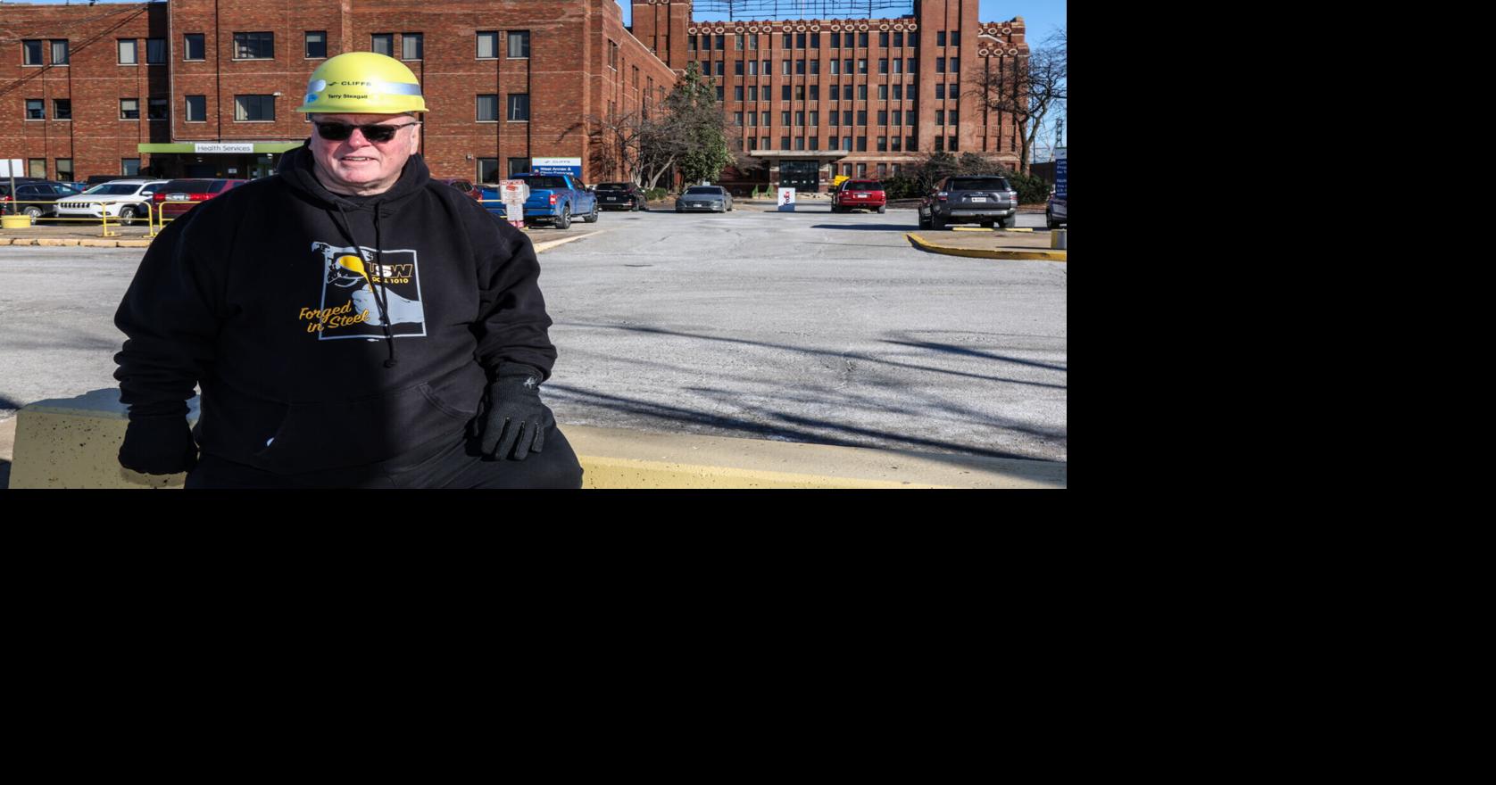 Region at Work steelworker steel