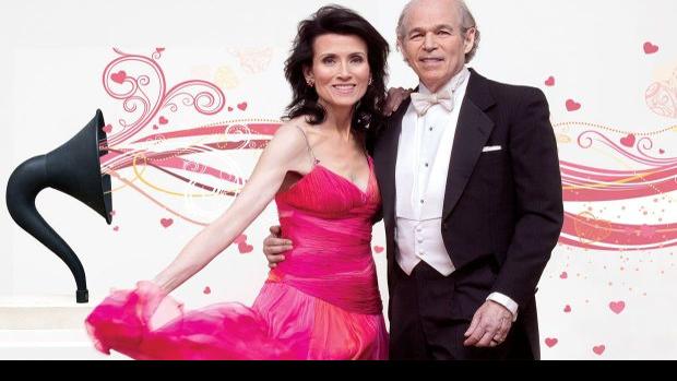 Parade Magazine Columnist Marilyn vos Savant and Husband Dr. Robert ...