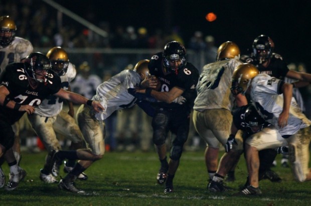 Lowell football heading back to state finals