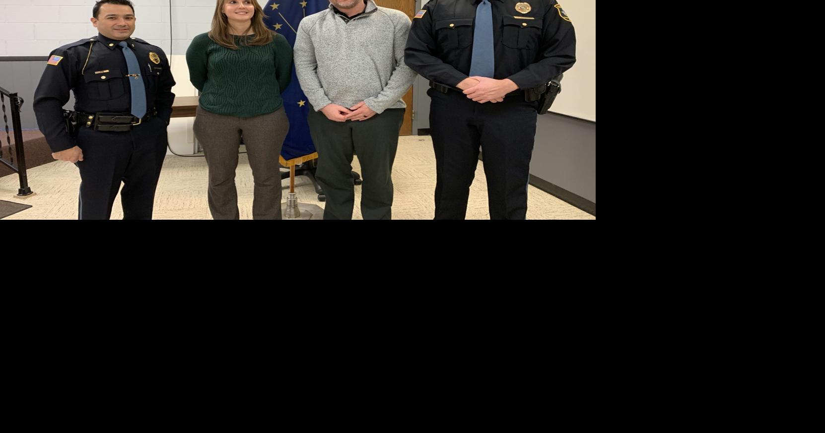 Chesterton swears in 2 new police officers