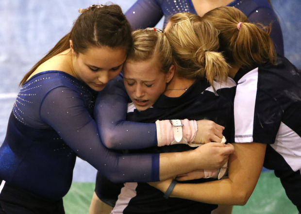Valparaiso gymnasts win eighth consecutive regional title