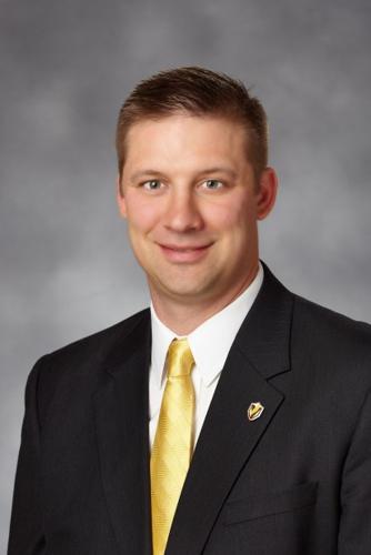 Valparaiso coaching staff brings NCAA experience to the table