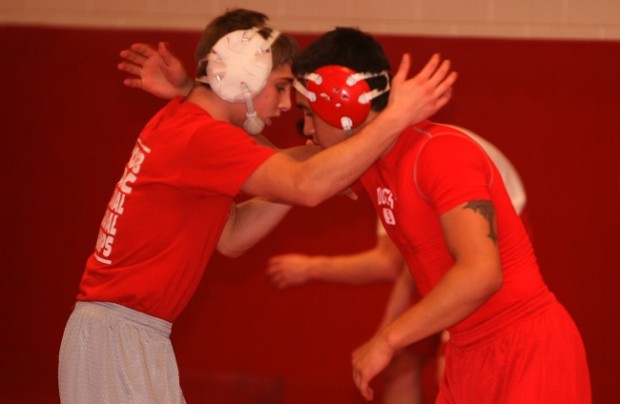 C.P. junior Eric Roach hungry for wrestling state title after suffering ...