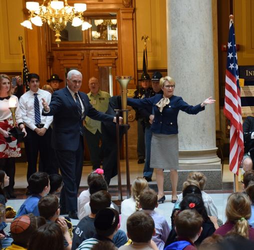 Torch unveiling sparks year of Indiana bicentennial events