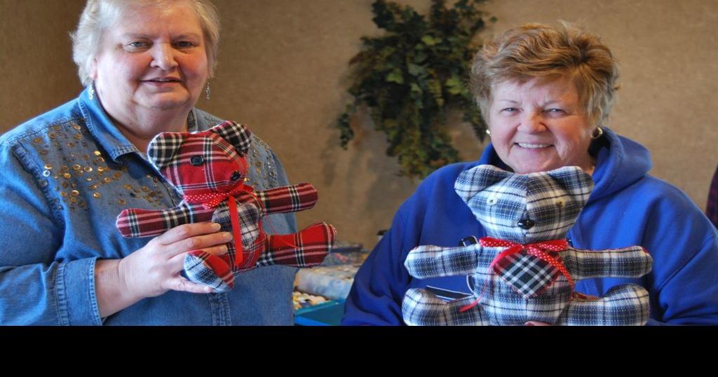 Volunteers create comfort at memory bear workshop