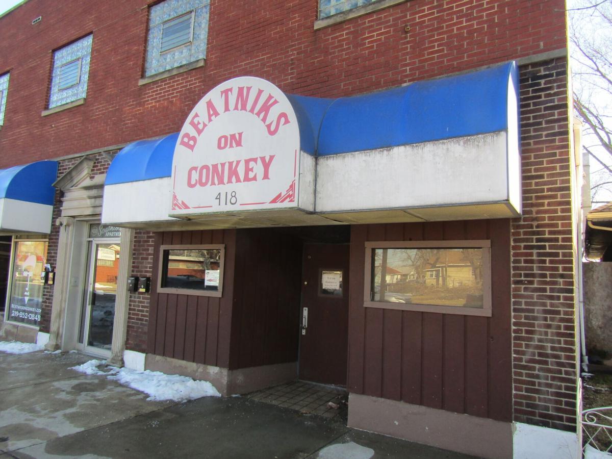 'Rutherford Wolf' to revisit fairy tales at Beatniks on Conkey