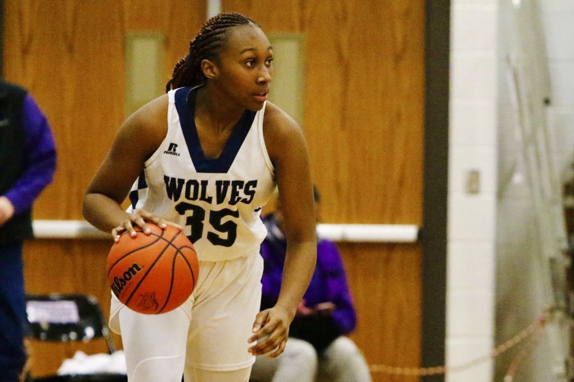 Michigan City's Trinity Thompson, LaPorte's Ryin Ott reach 1,000 points