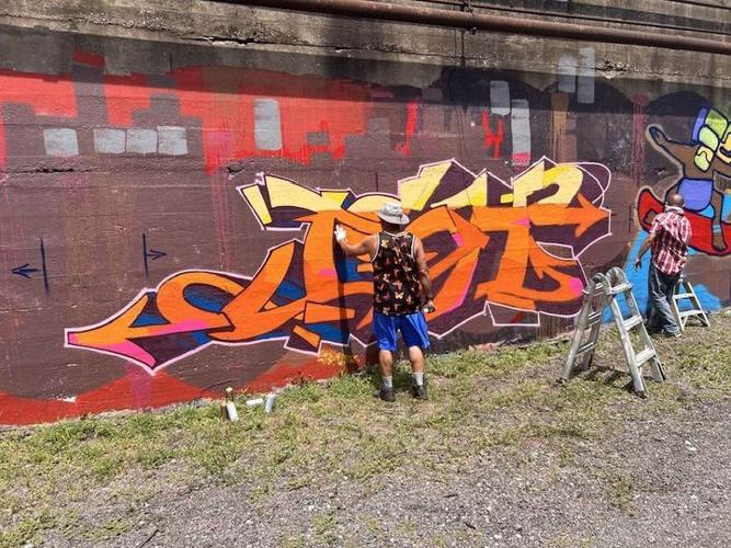 Crazy Indiana Style Artists, one of Midwest's longest-running graffiti ...