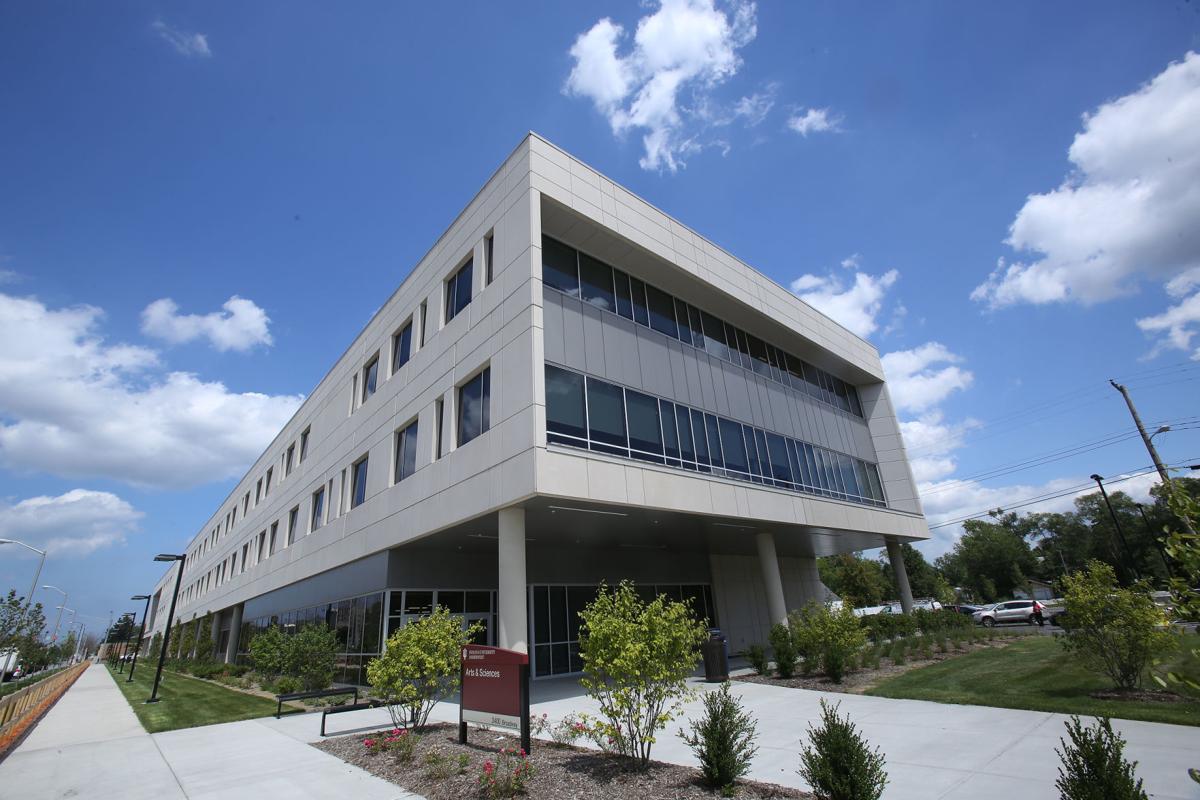 Indiana University Northwest creates School of the Arts | Northwest ...